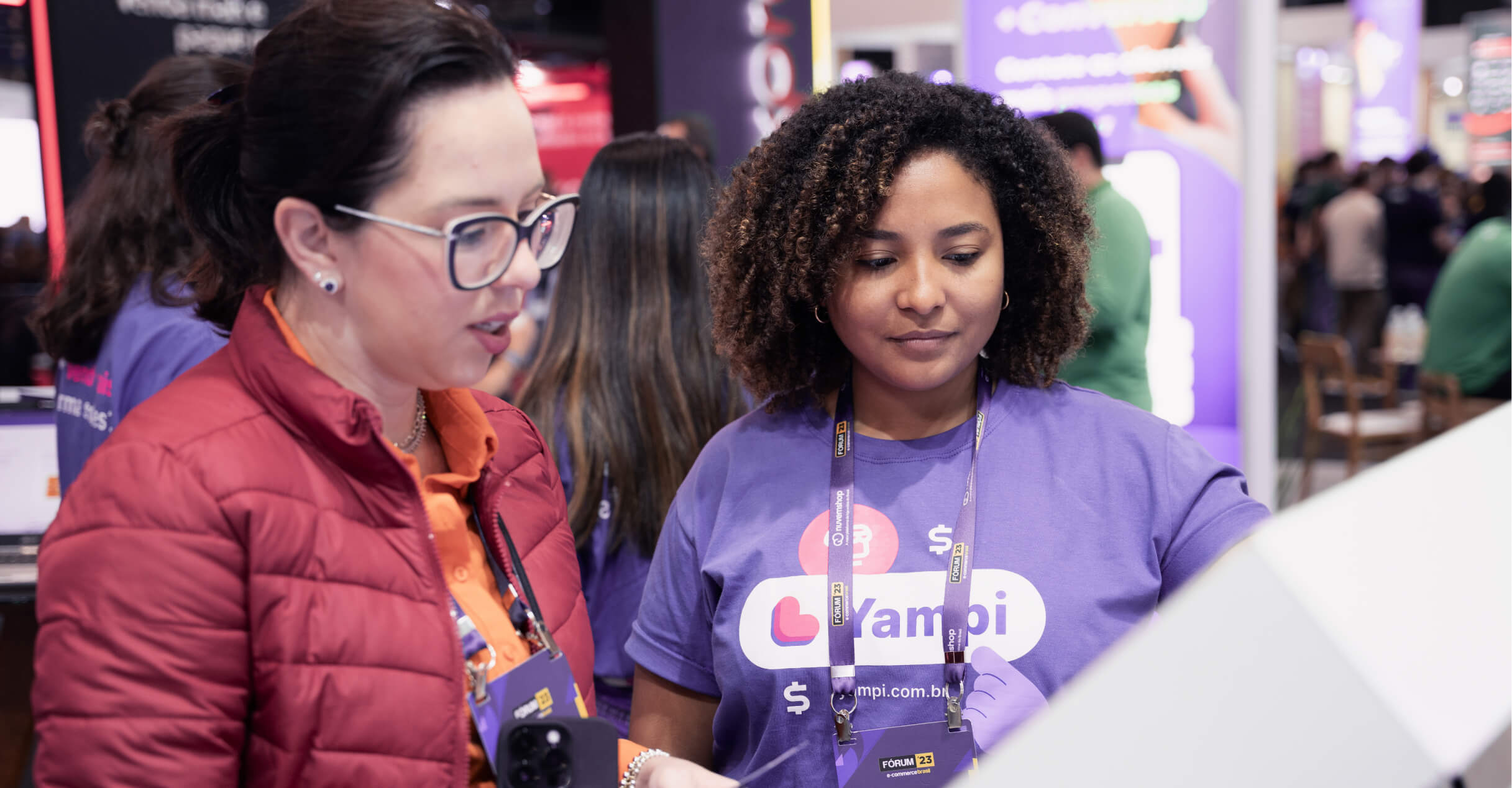 Yampi no Fórum E-commerce Brasil 2024: a plataforma de e-commerce do ...