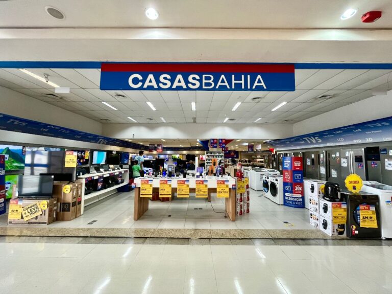 Casas Bahia inicia "Super Black ao Vivo" para a Black Friday - E ...